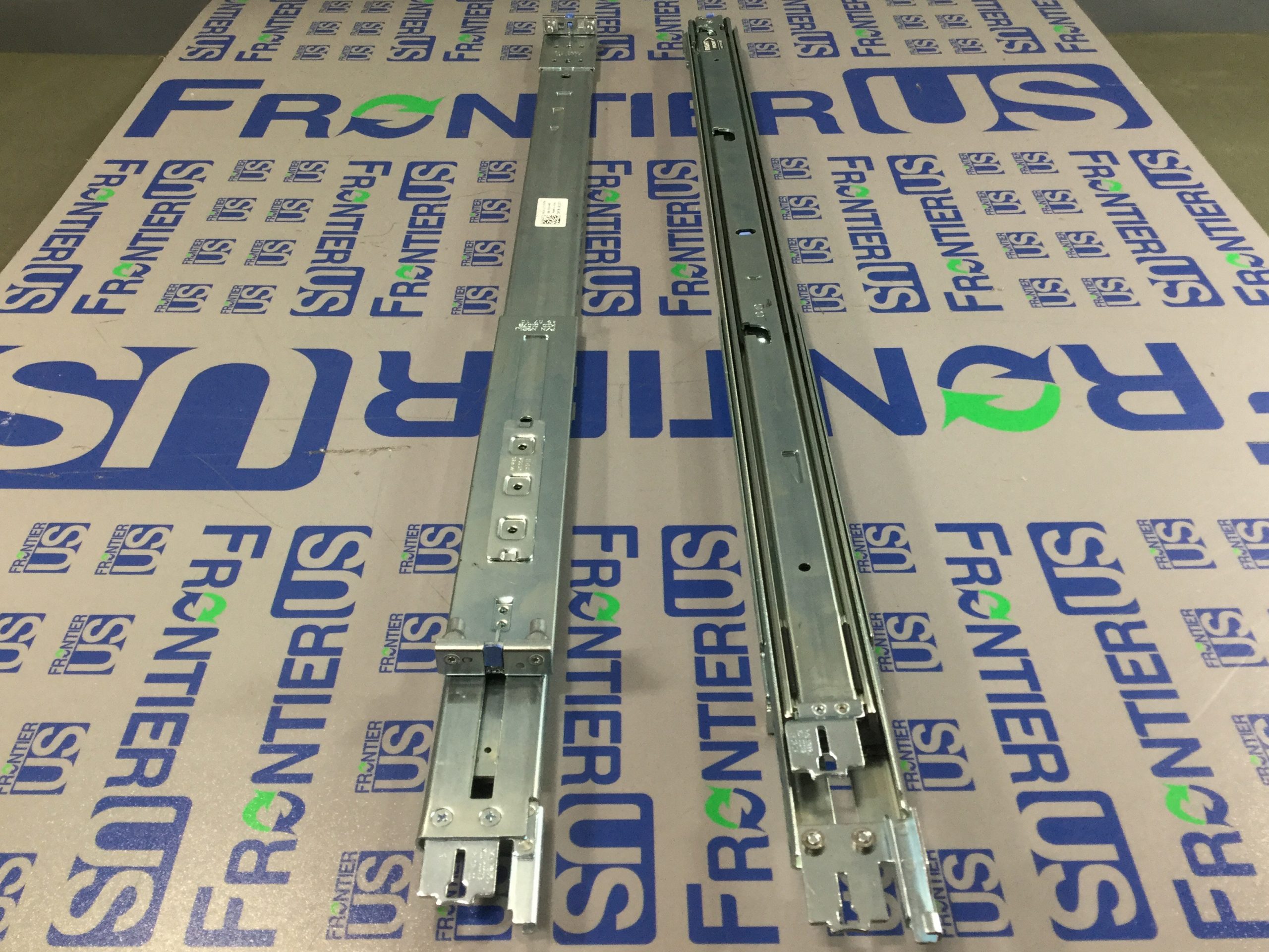 DELL R137J R610 Sliding Ready Rail Kit PER610 | FrontierUS