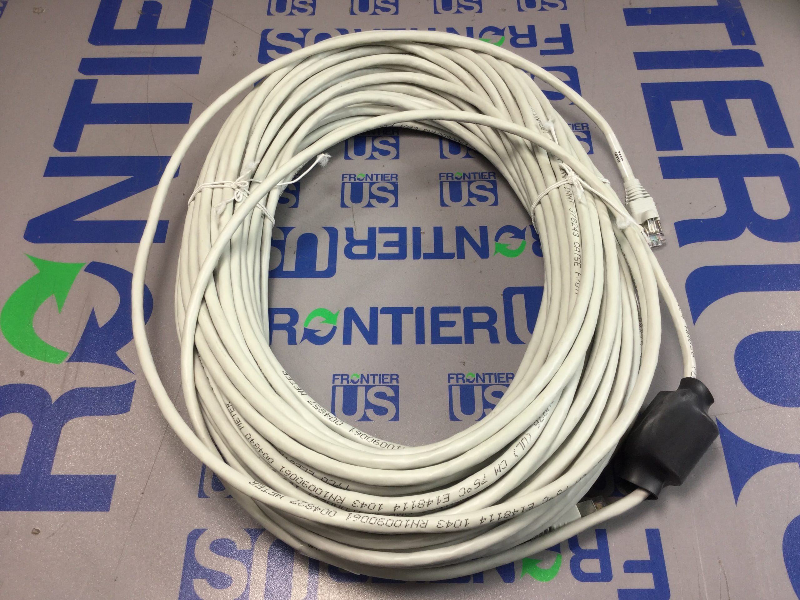 IBM 22R1799 Ethernet Cable -31M - Frontier
