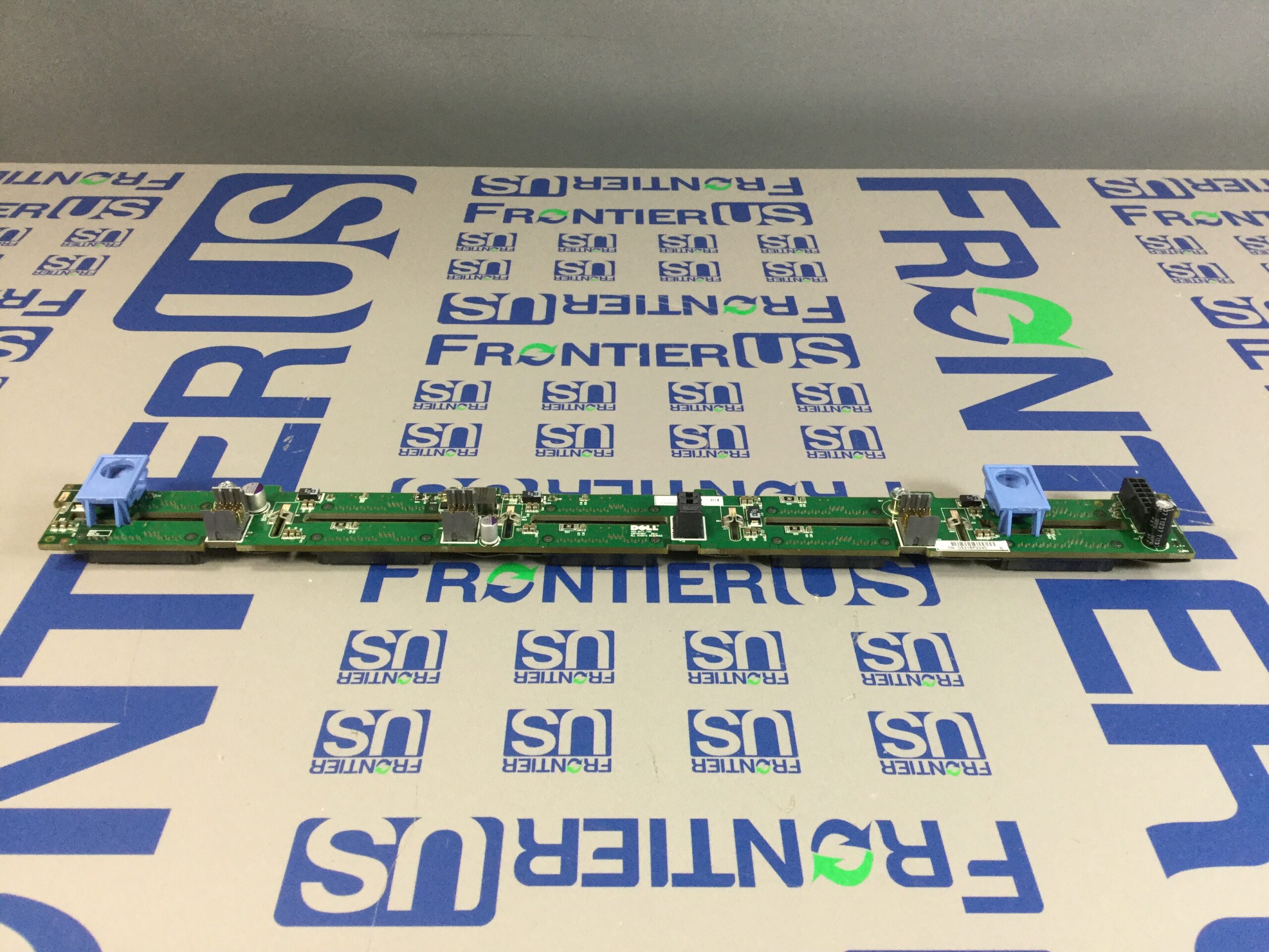 DELL Y028W R620 10 SFF HDD BACKPLANE - Frontier