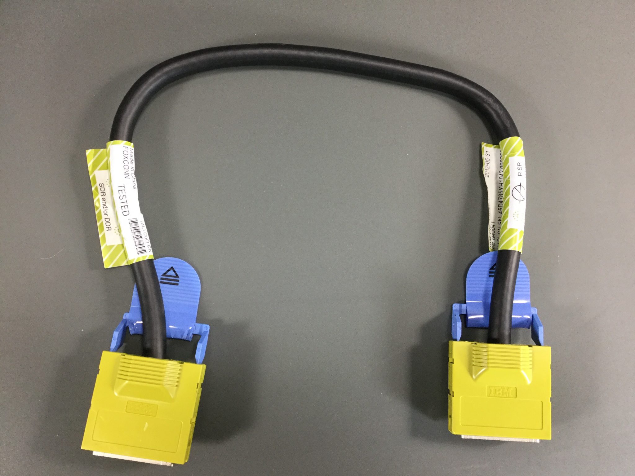 IBM 1861 12X Channel DDR Cable 0.6M - Frontier