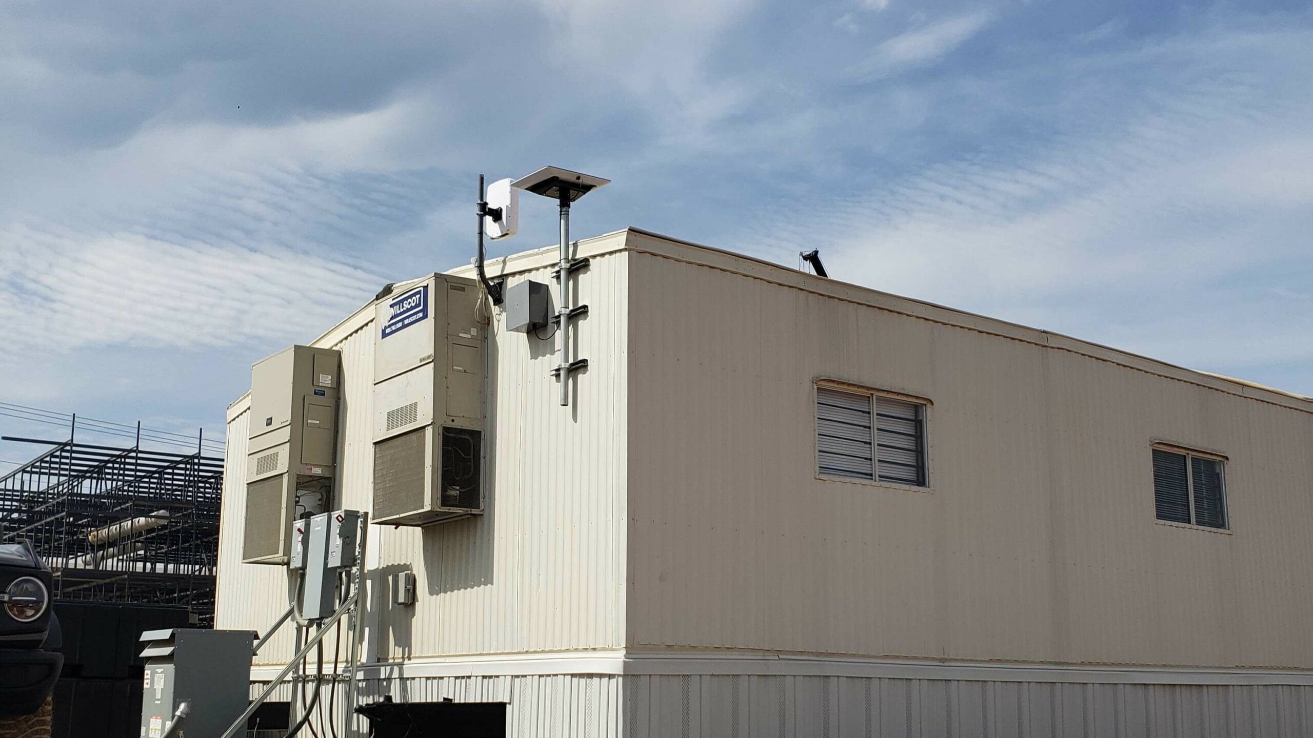 Metro Wireless Keeps Remote Job Site Connected - Frontier